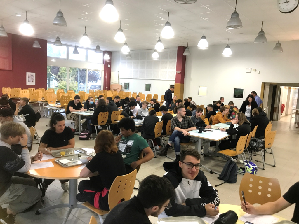 Petit déjeuner pour rassembler - Lycée Professionnel Denis Diderot